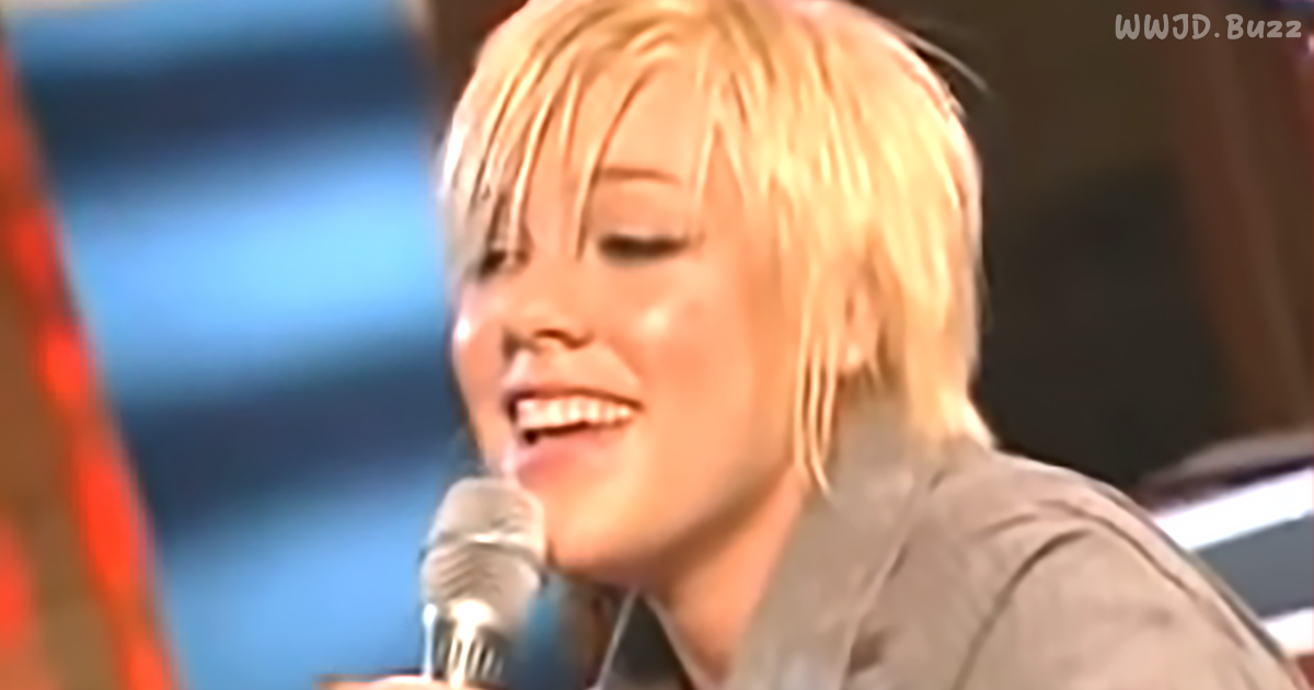 Pink Covers This Beautiful Song! She Breathes Life into an Old Classic ...