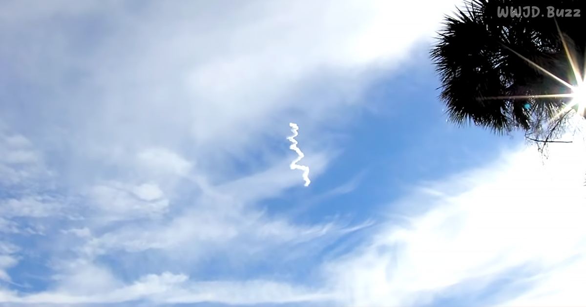 Watch The Shockwave From NASA’s Atals V Rocket Rip a Rainbow to ...