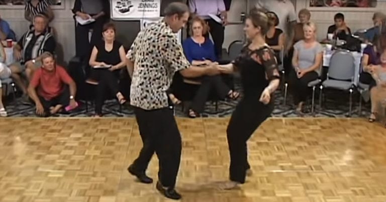 Smooth Dancer Reacts Quickly When Glasses Fall During Competition – WWJD