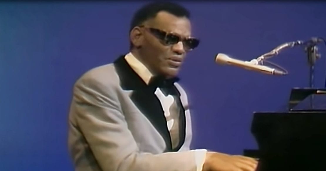Spine-Tingling Performance of Ray Charles Singing “America The ...