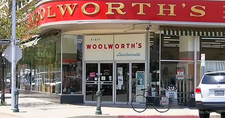 The only vintage Woolworth Luncheonette in all of America – WWJD