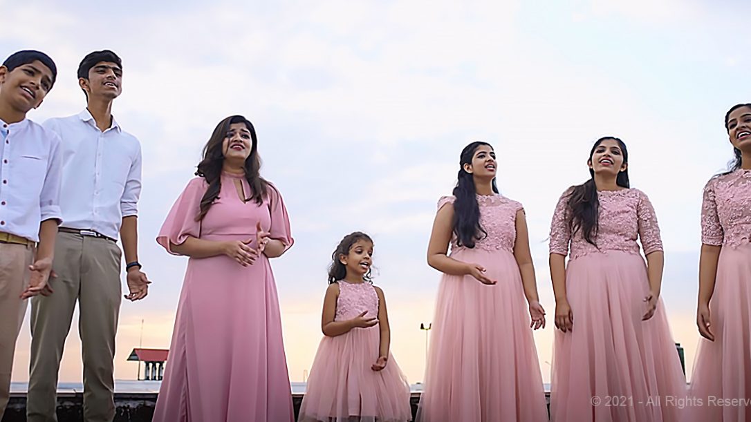 Talented Family Sings Impressive Beatles’ Cover – WWJD