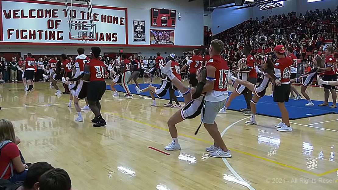 Houston Police Prove Their Dance Skills With “The Git Up Challenge” – WWJD