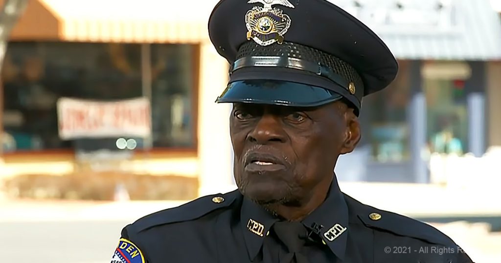 91-year-old police officer still active in duty – WWJD