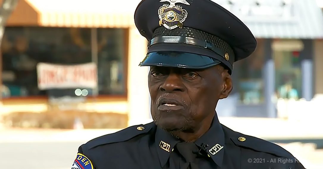 91-year-old police officer still active in duty – WWJD