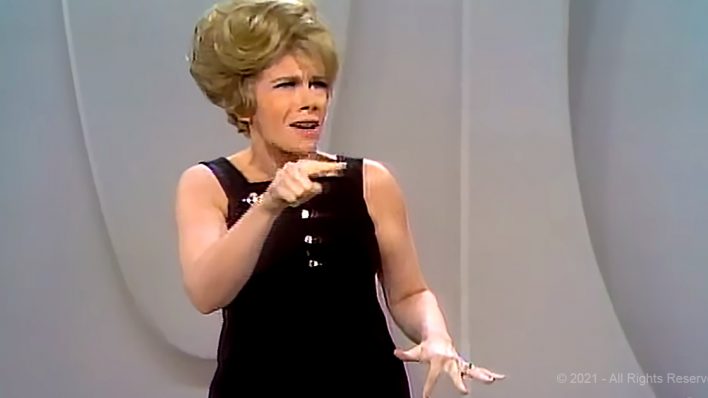 Patsy Cline act has high school reunion ROARING | WWJD