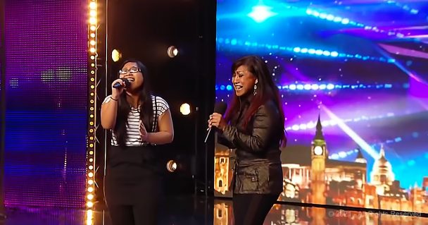 Mother-daughter singing duet leaves judges speechless – WWJD