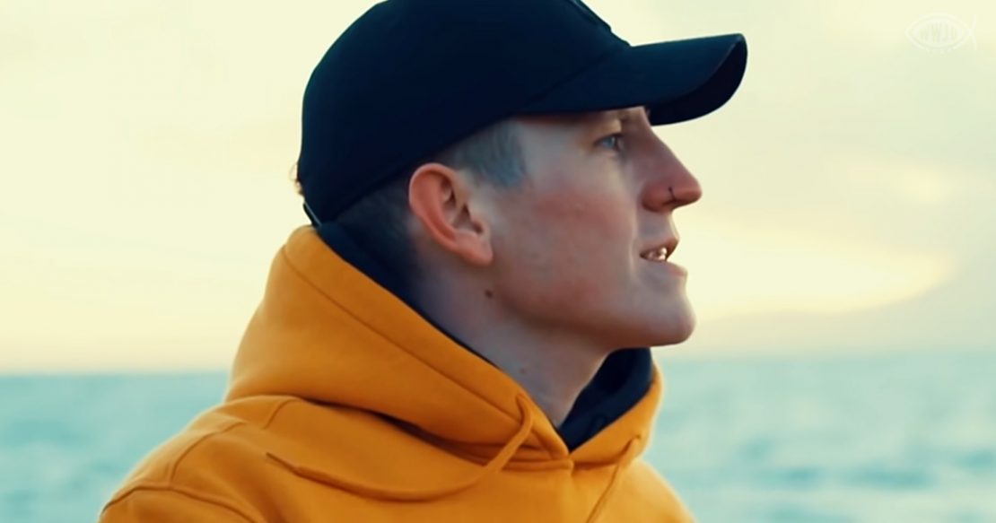 Nathan Evans showcases incredible range with sea shanty – WWJD