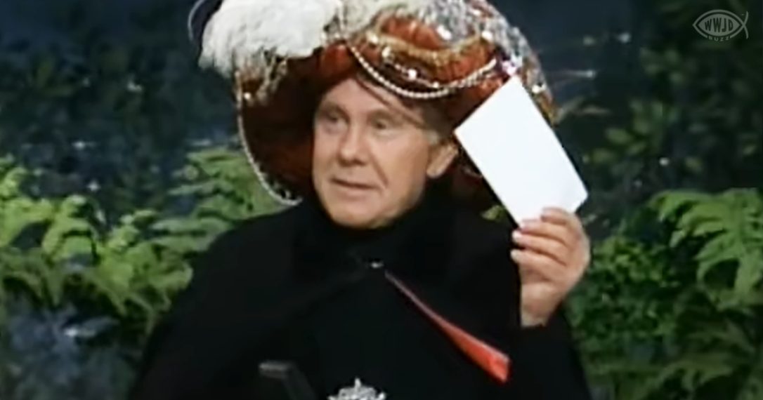 Johnny Carson as “Carnac the Magnificent” is funnier than anything on ...
