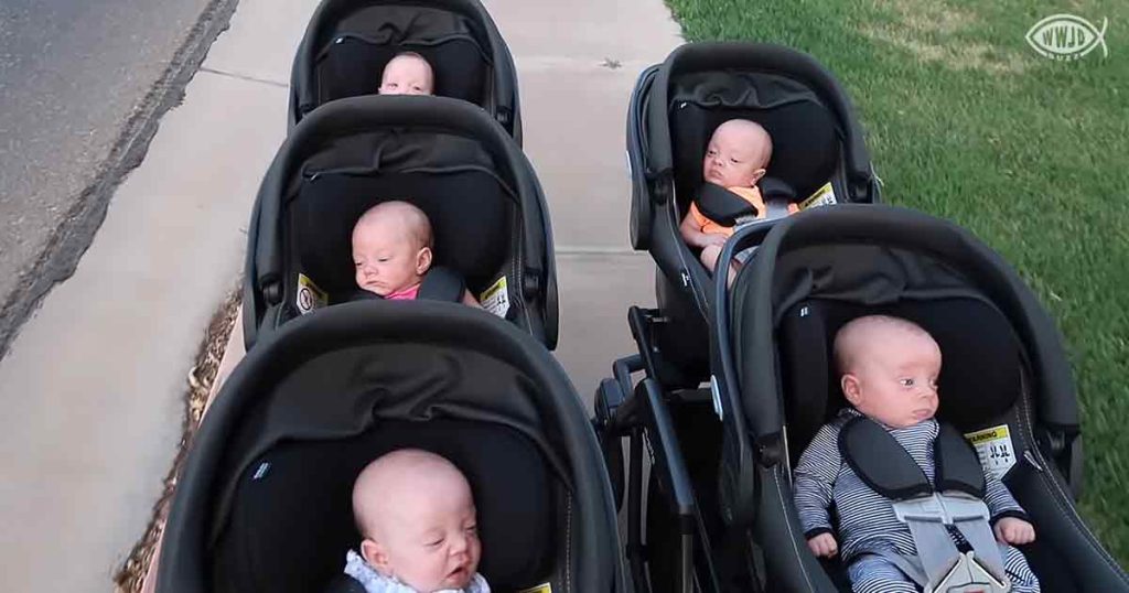 A family with quintuplets shows us a day in the life – WWJD