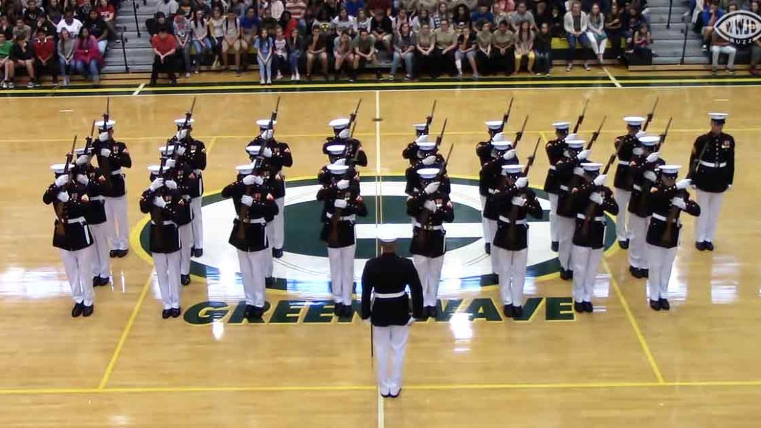 Proof that the ‘Monkey Drill’ is the epitome of Marine discipline – WWJD