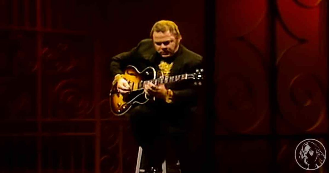 The legendary Roy Clark shows why he’s one of the best – WWJD