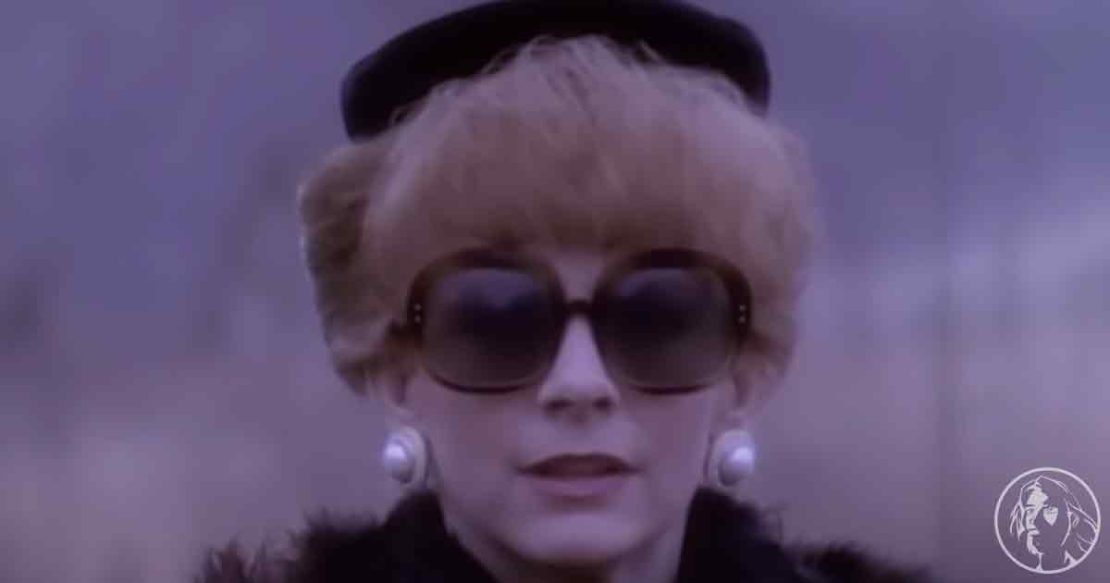 Reba McEntire’s iconic storytelling in “Fancy” music video – WWJD