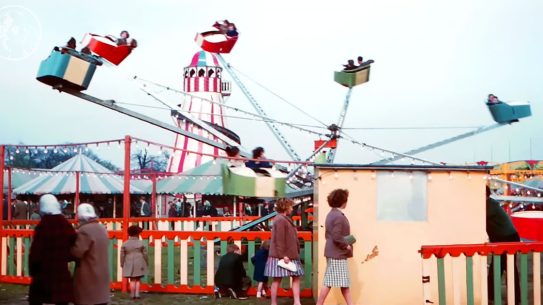 91-Yr-Old Stuns Everyone When She Steps Onstage to Sing This Song ...