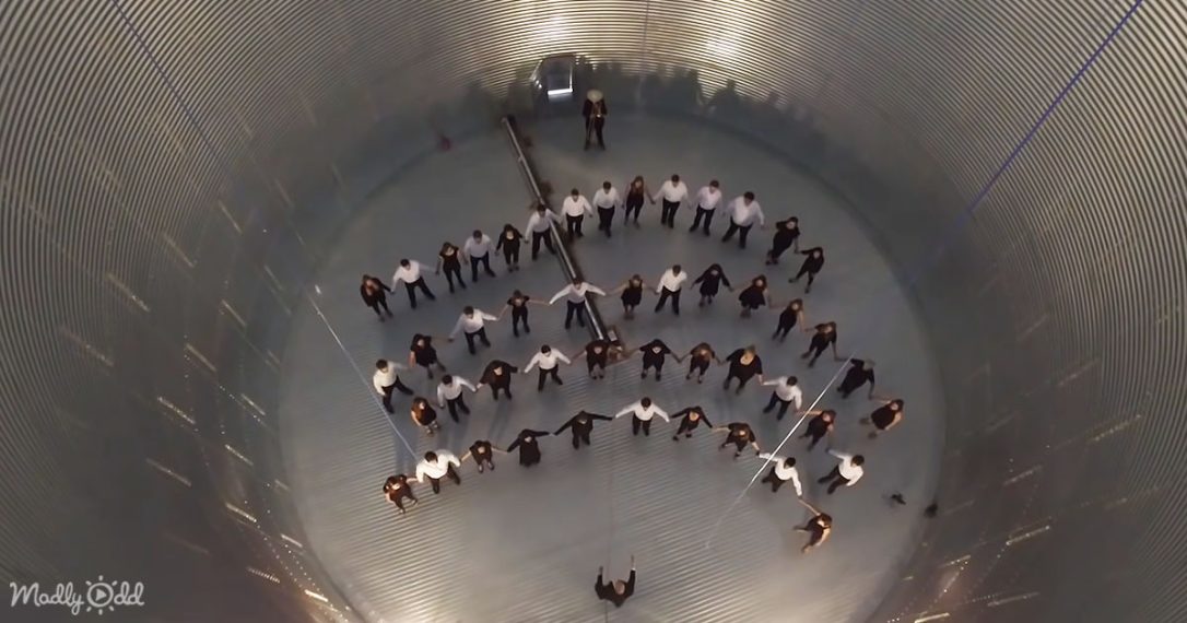 Choir singing in empty silo creates an ethereal, wordless beauty – WWJD