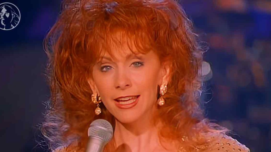 Tugging at the heartstrings, Reba McEntire’s “Forever Love” – WWJD