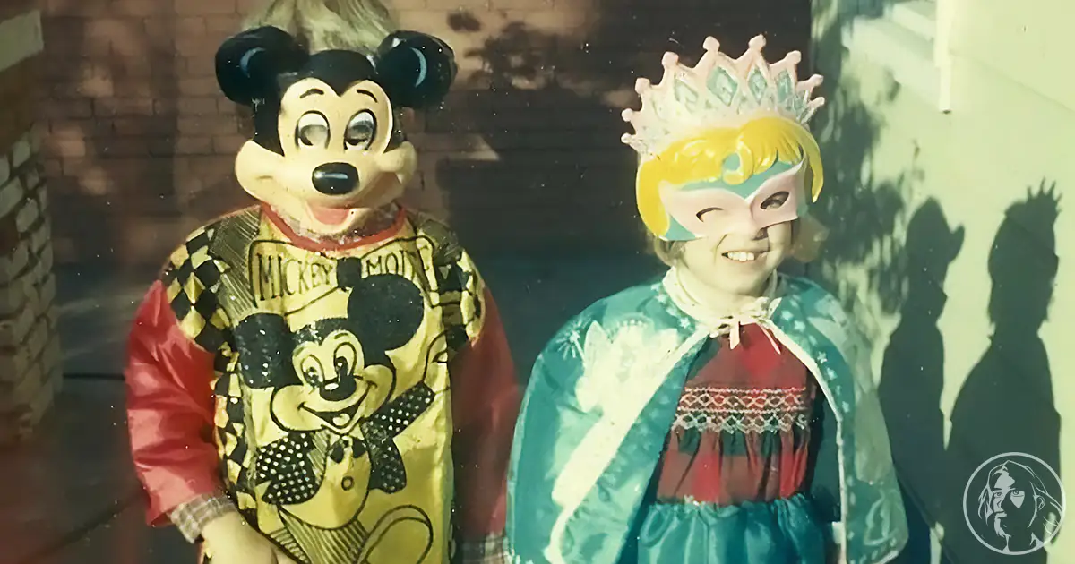 1960s Halloween Memories: A Whiff of Plastic Masks and the Freedom of ...